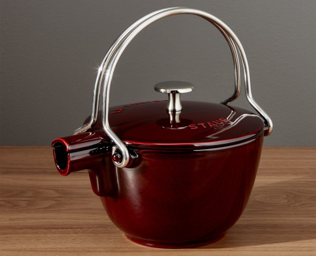 Чайник со свистком для газовой плиты: как выбрать, рейтинг лучших ...